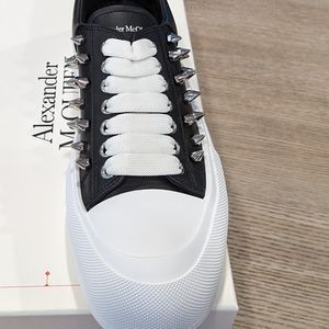 Alexander McQueen | Shoes | Mens Alexander Mcqueen Slick Tread Leather ...
